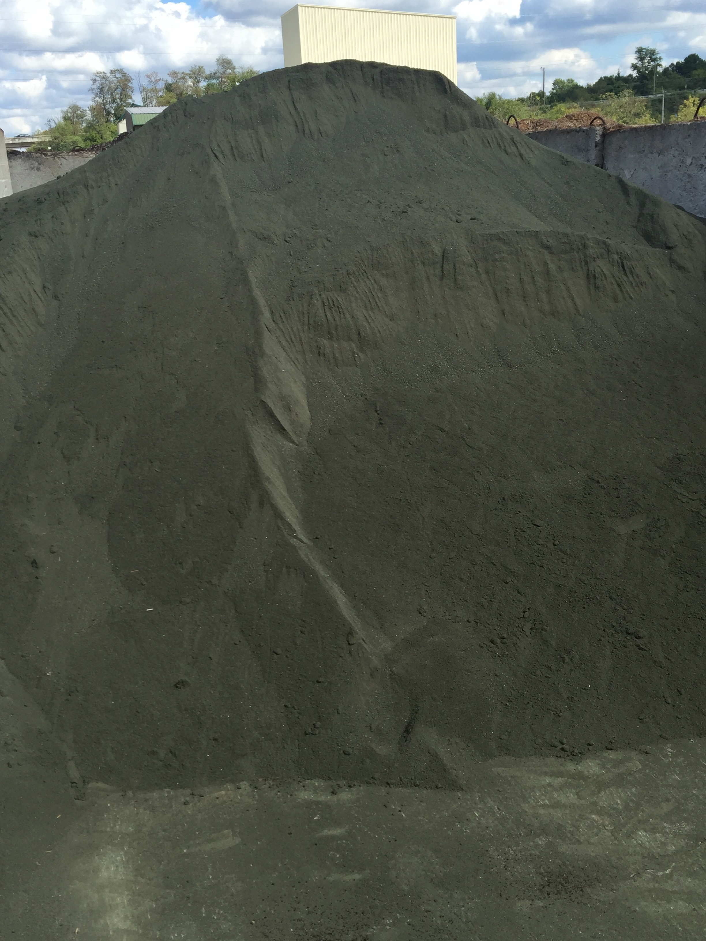 Beaty Fertilizer | Information on Fertilizer, Mulch, and Much More